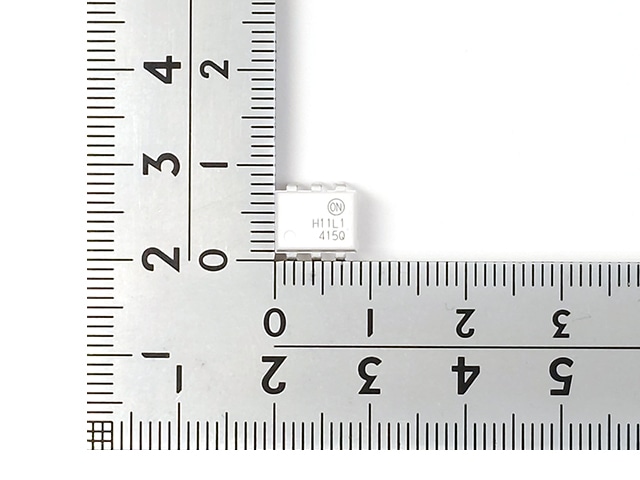 フォトカプラー H11L1M: オプトエレクトロニクス 秋月電子通商-電子部品・ネット通販