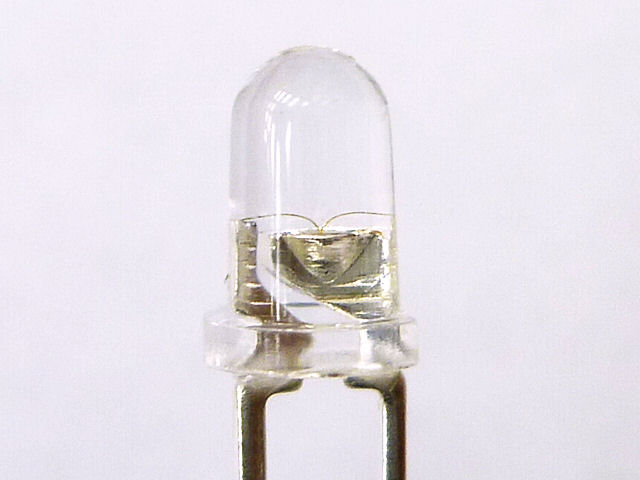 紫外線LED 3mm 392.5nm OSV4HA3A11A: オプトエレクトロニクス 秋月電子通商-電子部品・ネット通販